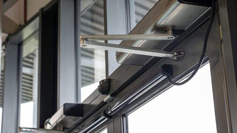Exploring the Advantages of Automatic Door Sensors